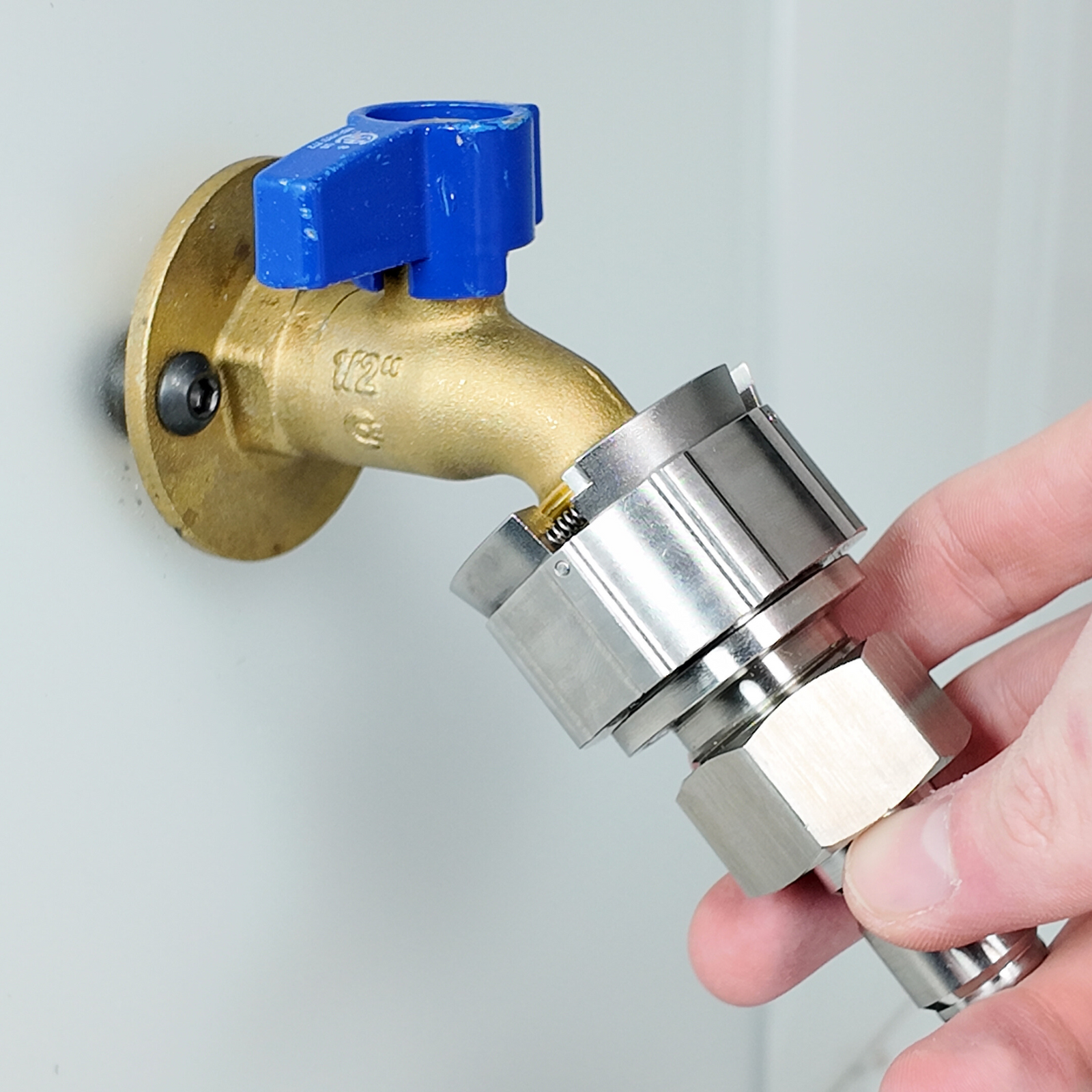 GoBluTech Hose Shark | Quarter Turn Quick Connect Adapter – Blu ...